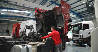 Devenir Mécanicien Poids Lourds